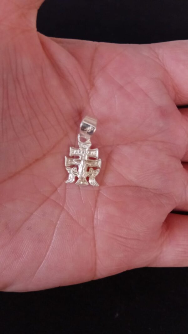 Cruz chica plata .925 – Joyeria Yoma